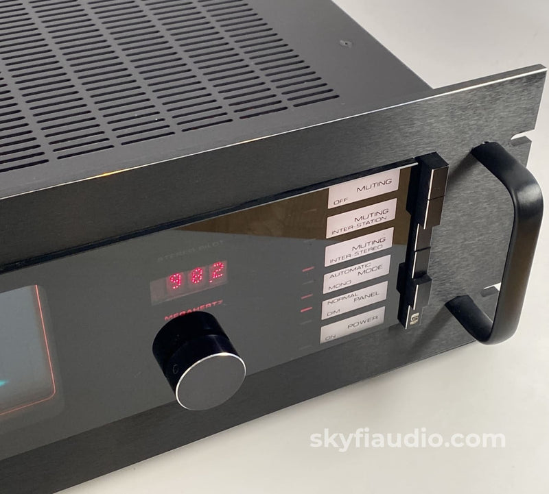 The Sequerra Model No. 1 Broadcast Monitor - Super RARE Rack Mount Stu ...