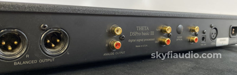 Theta Digital DS Pro Basic III - Digital Processor (DAC)