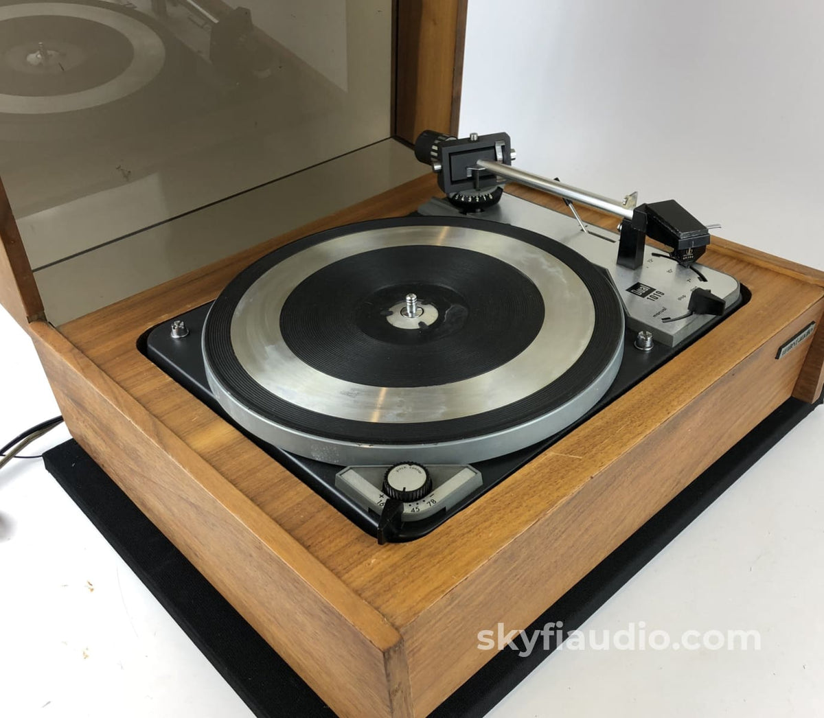 United Audio Dual 1019 Vintage Turntable with New Grado Gold2 Cartridg
