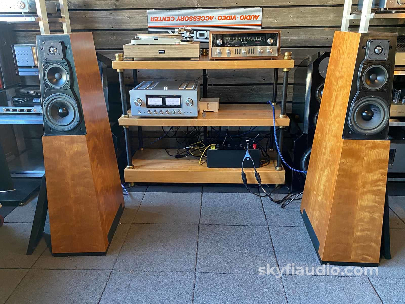 Vandersteen Audio Quatro Wood Speakers - Complete Set