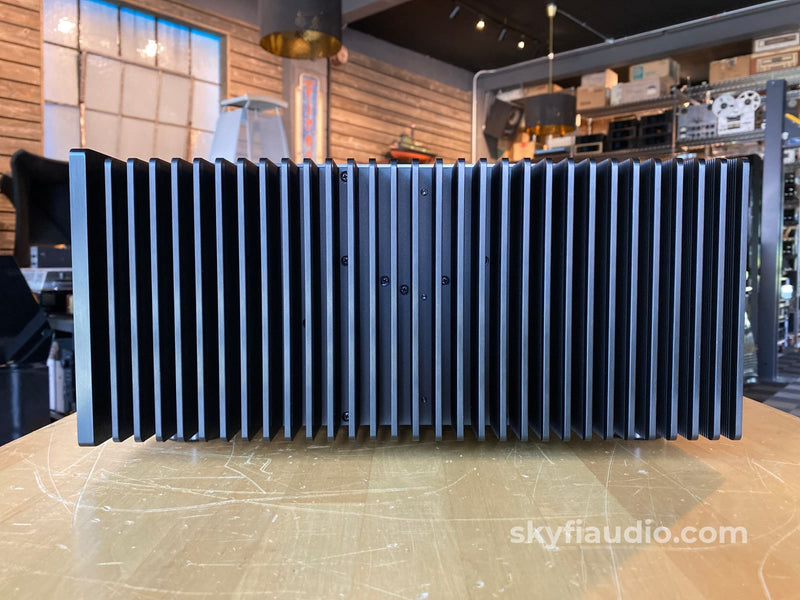 Vincent 20th Anniversary SP-20 - Tube Hybrid Amplifier w/150W – SkyFi Audio