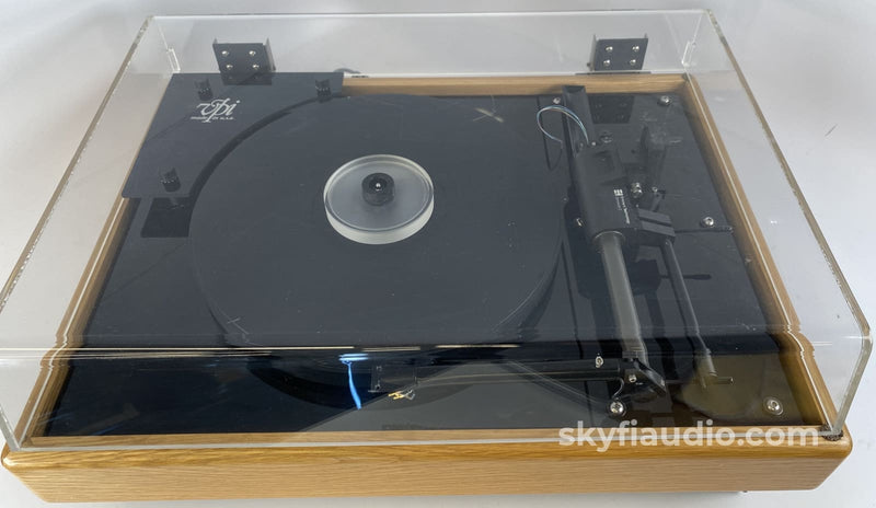 VPI HW-19 Turntable with Tangential Tonearm and Pump - In Light Oak Wi ...
