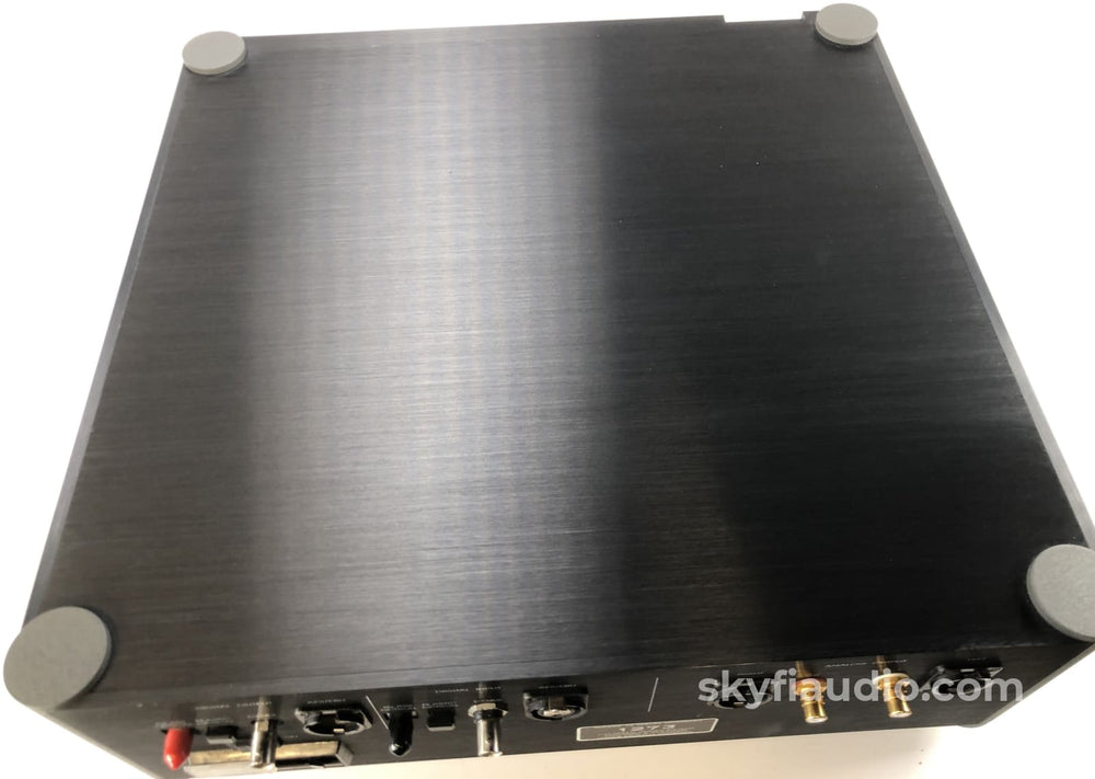 Wadia 16 CD Player And Digital Preamp - Just Serviced