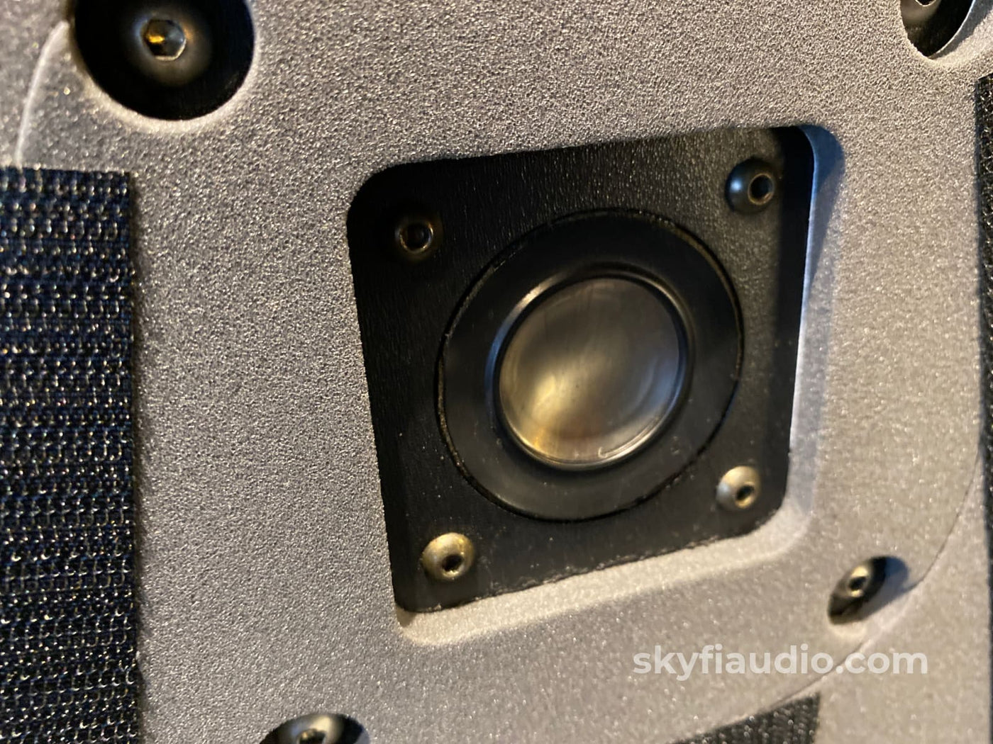 Wilson Audio Watt V Bookshelf Speakers