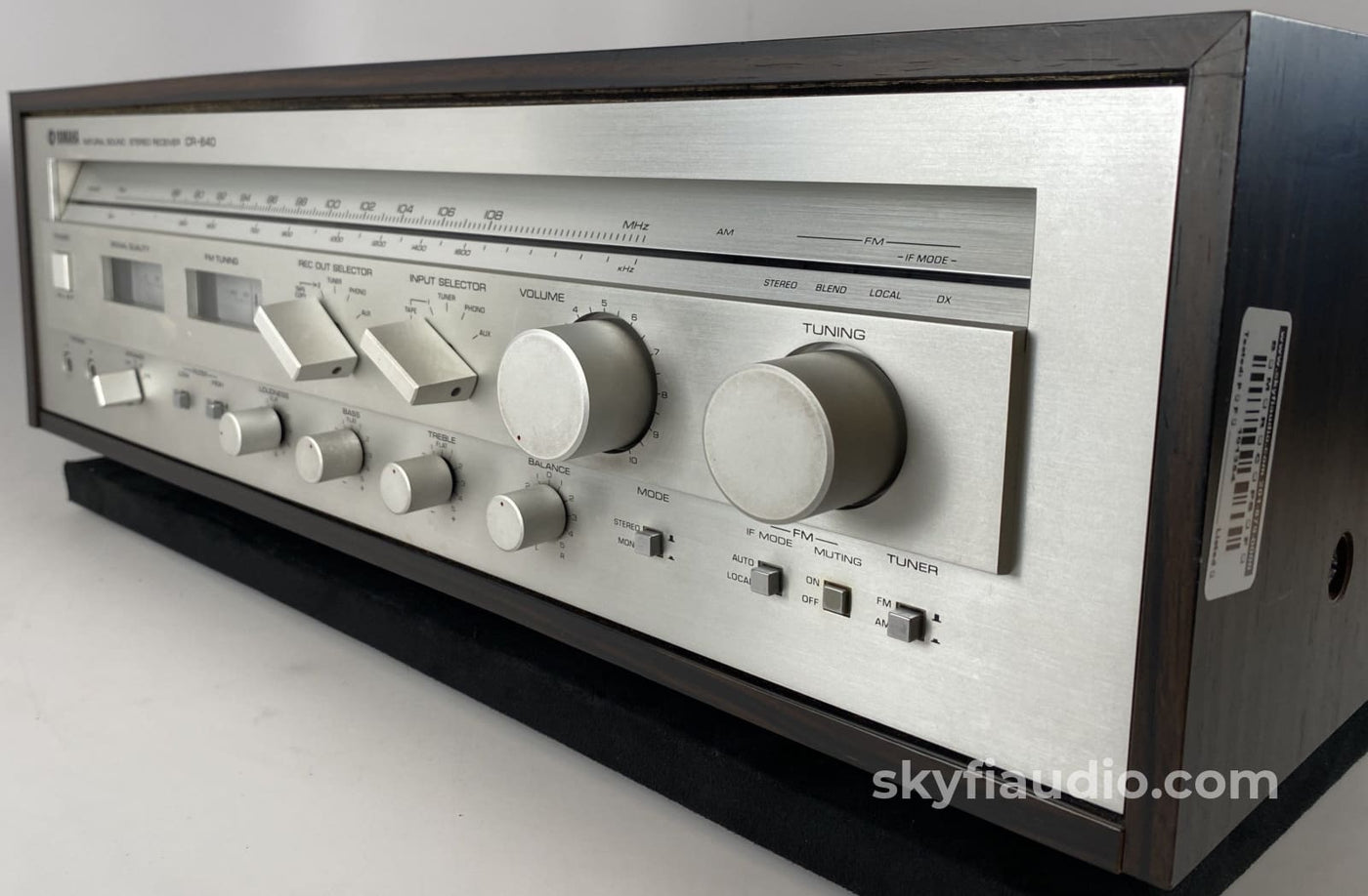 Yamaha CR-640 Vintage "Natural Sound" Stereo Receiver